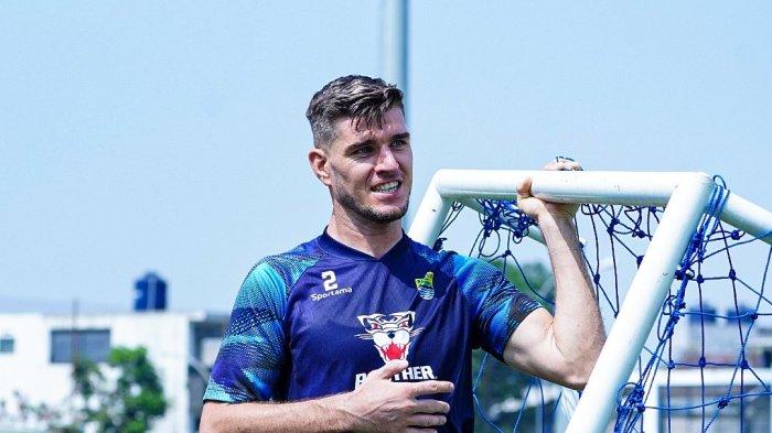 Persib Day, Nick Kuipers Jadikan Hasil Seri Sebagai Pelajaran Untuk ...