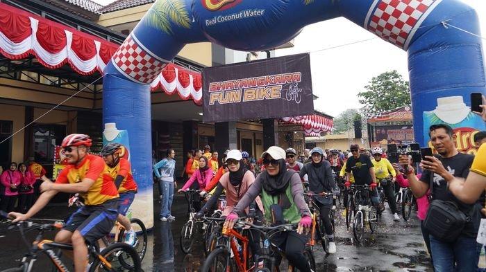 Sambut Hari Bhayangkara ke-78, Polres Tasikmalaya Kota Gelar Funbike Berhadiah Motor serta ...