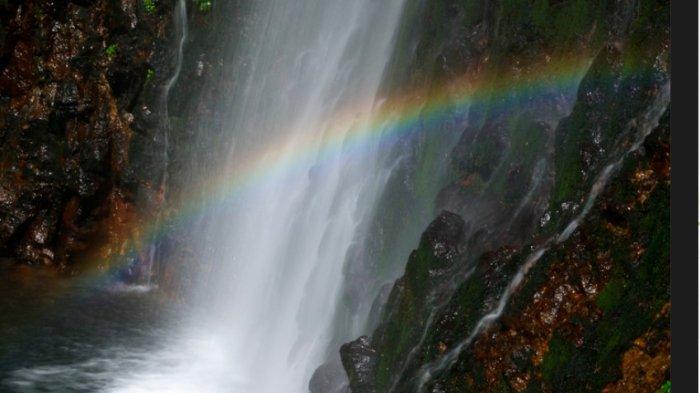 Segar dan Wajib Dicoba, Wisata Alam Curug Pelangi di Cimahi Destinasi ...