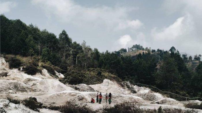 Berburu Foto di Karaha Bodas, Rekomendasi Wisata Alam Tasikmalaya Buat ...
