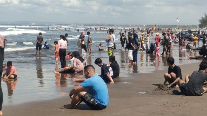 Libur Panjang, Objek Wisata di Pantai Barat Pangandaran Padat Pengunjung - Tribunpriangan.com