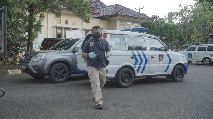 Foto-foto Puslabfor Mabes Polri Olah TKP Pendopo Banjar - Tribunpriangan.com