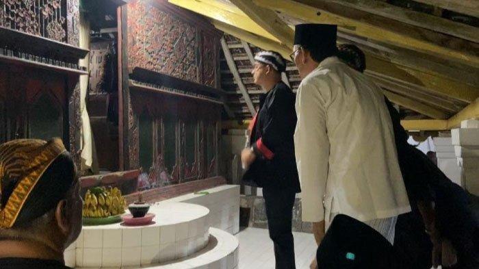 SIAPA Batoro Katong yang Makamnya di Ponorogo Diziarahi Anies Baswedan? Ini Sosoknya ...