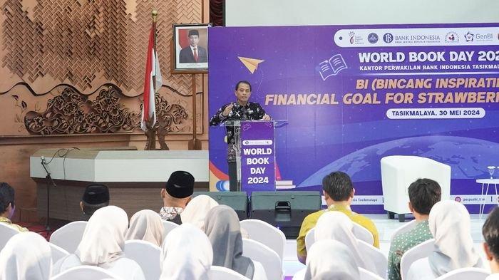 Hari Buku Sedunia 2024, Perpustakaan BI di Tasikmalaya Dorong Generasi Stroberi Melek Literasi ...