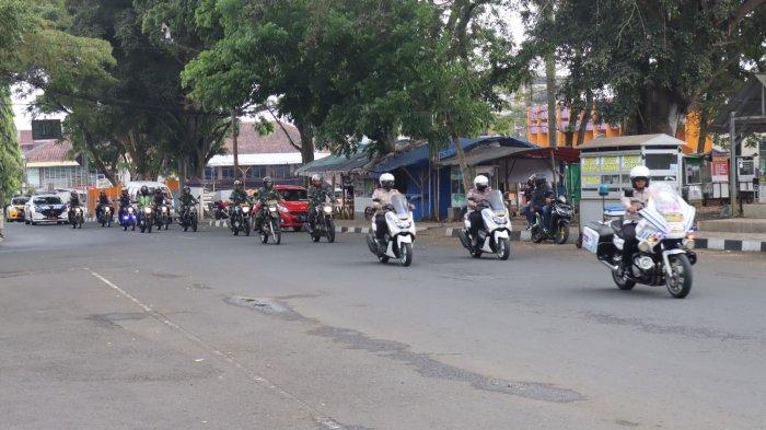 Polres dan Kodim 0613 Ciamis Lakukan Patroli Skala Besar Cek Kesiapan Hadapi Pemilu 2024 ...