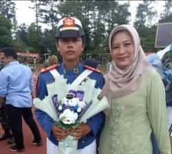 Qyara Maharani Paskibraka 2021 Asal Garut Lulus Taruni Akademi Militer, Tak Kuasa Menahan Tangis ...