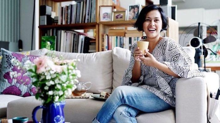 Ingat Sarah Sechan? Presenter Tanah Air yang Kini Tinggal di Singapura ...