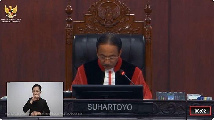 MK Lanjutkan Sidang Sengketa Pilkada Kabupaten Tasikmalaya, Tim Ade-Iip ...