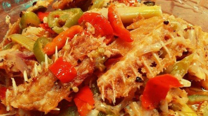 Resep Olahan Tulang Jambal, Roti Khas Pangandaran dengan Sensasi Pedas ...