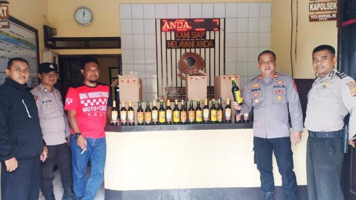 Operasi Pekat Jelang Nataru, Polsek Panjalu Amankan 49 Botol Miras Jenis Ciu - Tribunpriangan.com