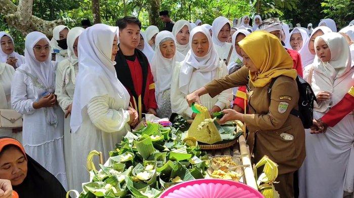 MENGENAL Tradisi Nyepuh di Ciomas Ciamis, Lestarikan Tradisi Turun ...