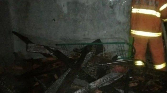 Rumah Milik Lansia di Ciamis Terbakar Akibat Pemilik Lupa Matikan ... Rumah Milik Lansia di Ciamis Terbakar Akibat Pemilik Lupa Matikan ...