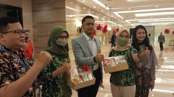 Parade Foto Peluncuran TribunPriangan.com di Trans Convention Center ...