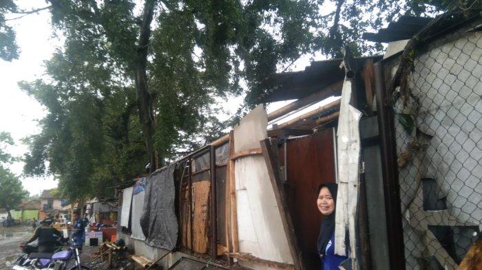 Angin Kencang Rusak Belasan Rumah di Samarang - Tribunpriangan.com