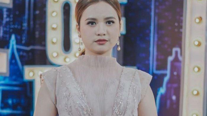 Anggi Marito Dapat Kado Pernikahan yang Terindah - Prohaba.co