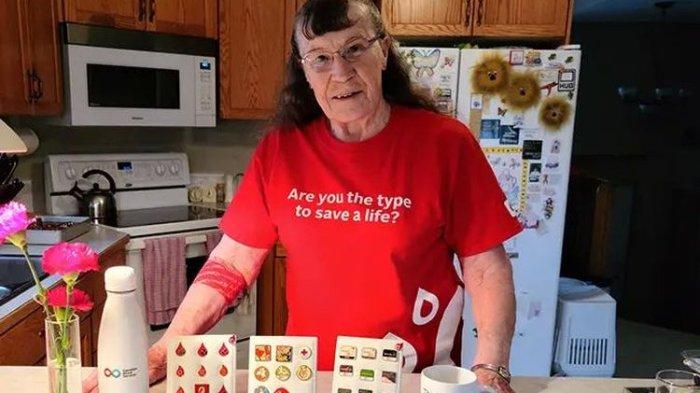 Michaluk Pecahkan Rekor sebagai Donor Darah Terbanyak di Dunia, Rutin ...