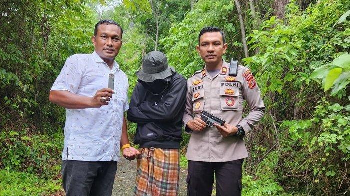 Warga Tiro Pidie Serahkan Senpi Ilegal Sisa Konflik ke Polisi - Prohaba.co