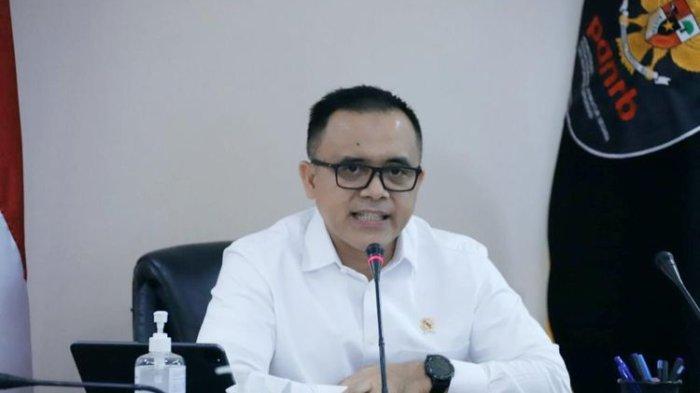 Menpan RB Kritik Tukin PNS Malas dan Rajin Dapatnya Sama - Prohaba.co