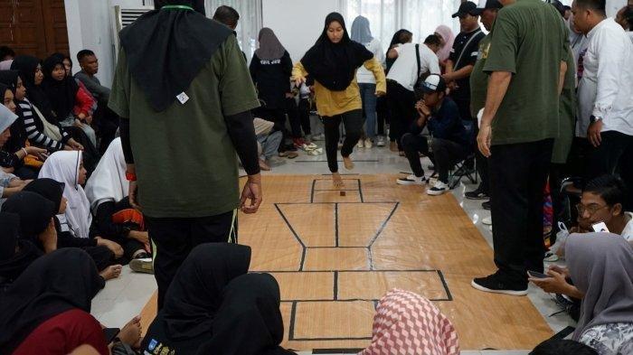 Permainan Rakyat di PKA-8: Aceh Besar Juara I Catoe Rimueng dan ...