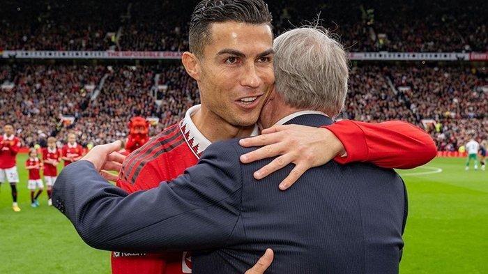 Cristiano Ronaldo Resmi Tinggalkan MU - Halaman all - Prohaba.co