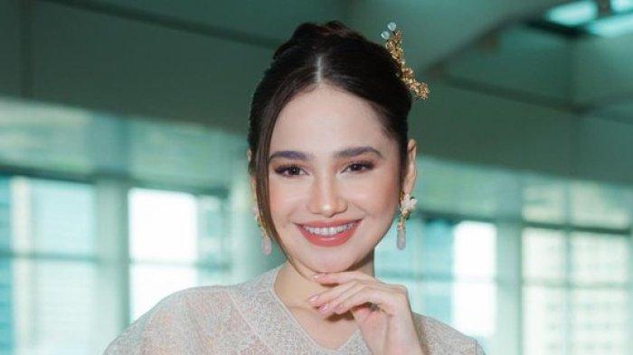 Syifa Hadju Ceritakan Syuting Seru Bareng Cut Mini dan Sarah Sechan - Prohaba.co