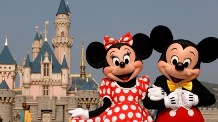 Pangeran Kaya Arab Selamatkan `Istana` Mickey Mouse - Serambi Ummah