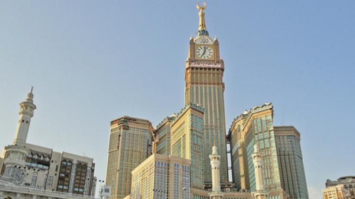 3 Negara Muslim Ini Punya Menara Jam Terindah di Dunia - Serambi Ummah