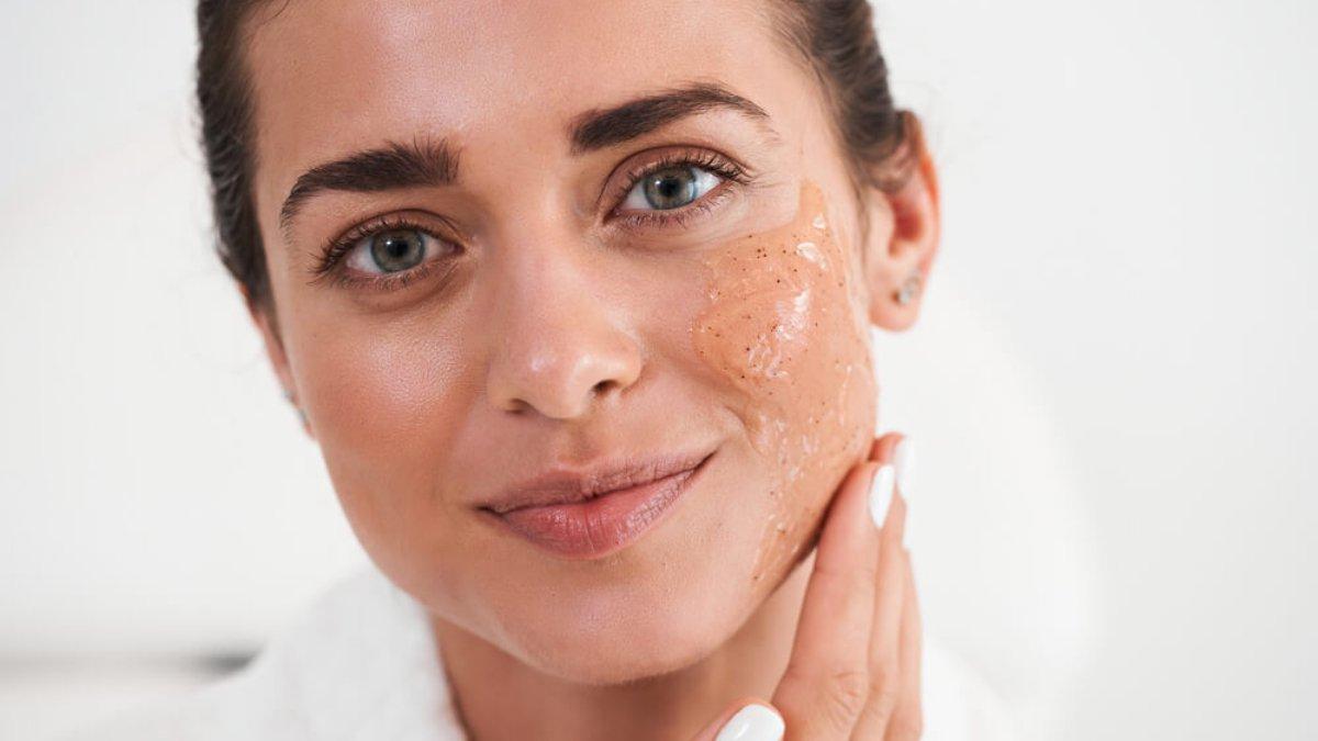 7 Rekomendasi Peeling Gel untuk Menghaluskan Kulit dan Mengangkat Sel ...