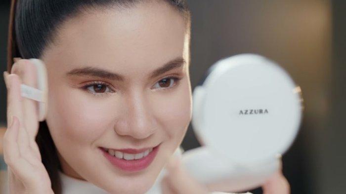 5 Rekomendasi Loose Powder Terbaik Jadi Andalan Tiap Hari, Salah ...