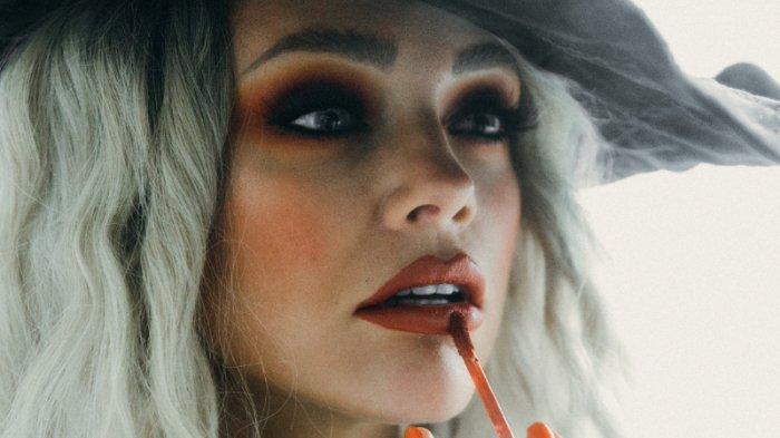 Koleksi Banyak Warna Tanpa Budget Mahal, Coba 5 Rekomendasi Lip Cream ...