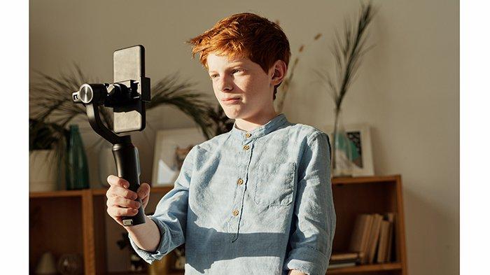 5 Pilihan Stabilizer HP Ini Bakal Bikin Hasil Vlog-mu Tetap Stabil ...