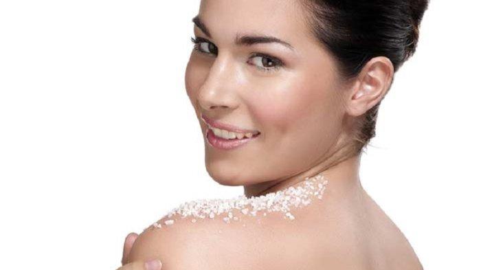 Cara Memakai Body Scrub Agar Hasilnya Maksimal, Bikin Kulit Bersih dan ...