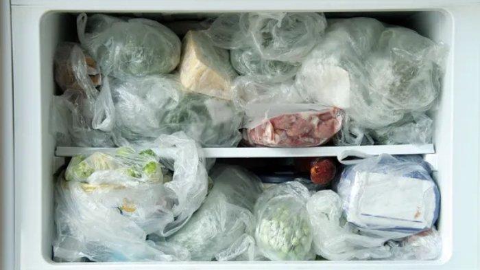 5 Akibat Freezer Terlalu Penuh, Bisa Membuat Tagihan Listrik Membengkak ...