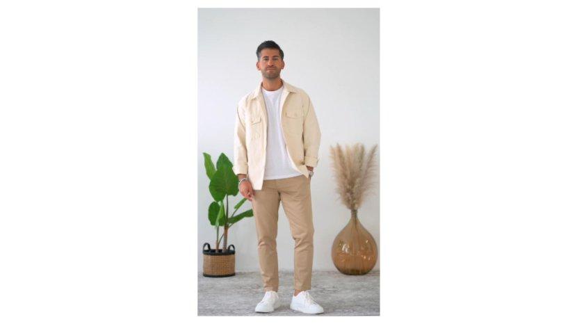 Topik: Tips Fashion - Tips Fashion Pria yang Simple Tapi Keren dan Terkesan Rapi Meski Tanpa ...