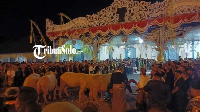 Jangan Kecele, Rute Kirab 1 Suro Keraton Solo & Pura Mangkunegaran, Lewat Slamet Riyadi Solo ...