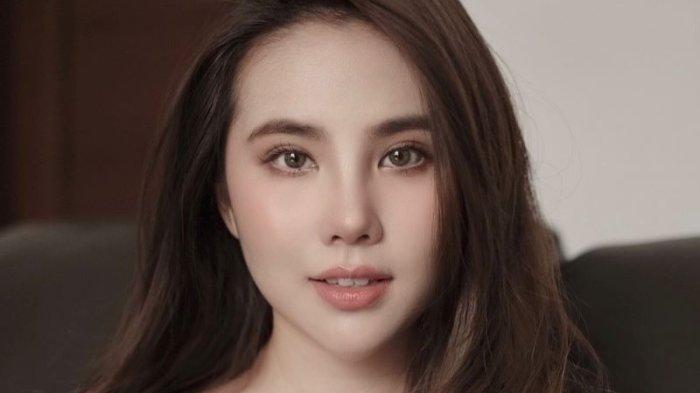 Agatha Chelsea Ultah ke-23, Ceritakan Cara Mengatur Keuangan hingga ...