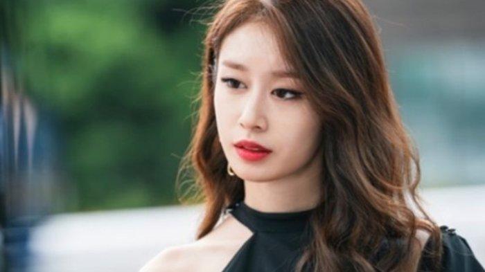Jiyeon 2022 Solo