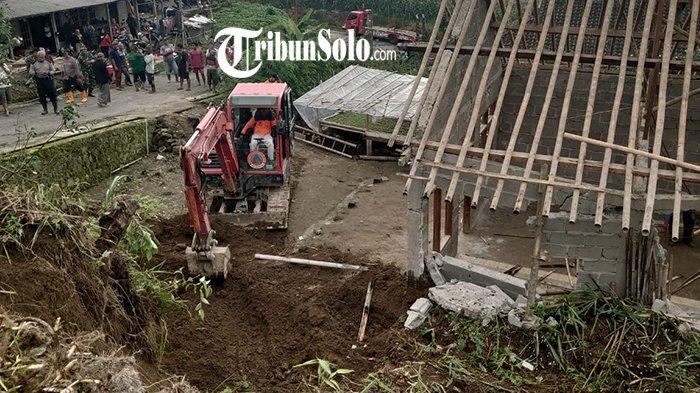 Rumah Warga di Cepogo Boyolali Rusak Berat, Tembok Roboh Tertimpa Tanah Longsor - Tribunsolo.com