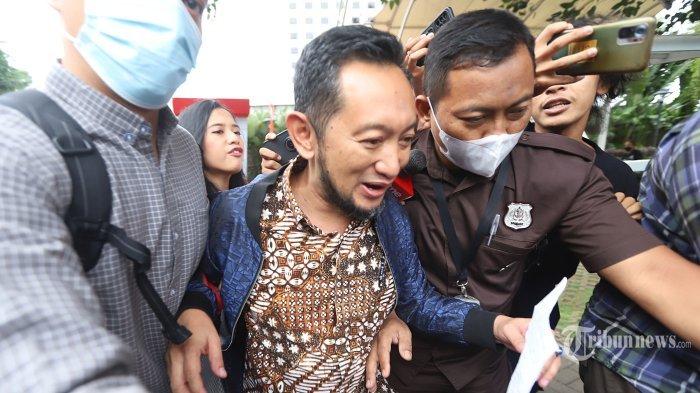 Kata Andhi Pramono soal Kekayaannya : Rumah Mewah Punya Ibu, Anak ...