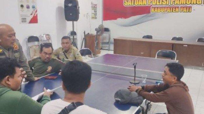 Pengakuan Pengemis di Pati yang Viral Karaoke Bareng LC: Pilih Mengemis untuk Bayar Utang ...