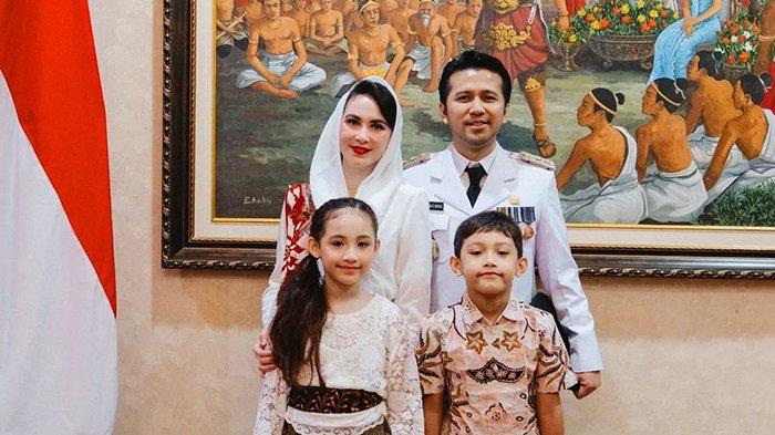 Nikah Umur 19 Tahun, Arumi Bachsin Bahagia Rayakan 10 Tahun Pernikahan ...