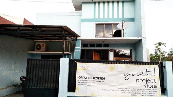 Mengukir Senyum di Kota Bengawan, Kisah Sang Pembawa Kebahagiaan bagi ...