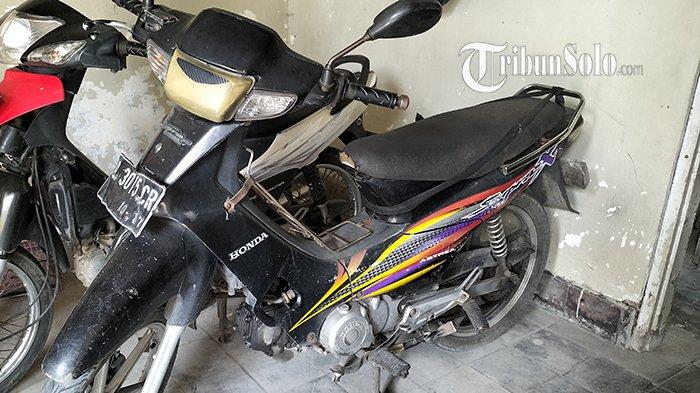 Bakul Angkringan Boyolali Kena Tipu, Motor Vario Digondol Maling ...