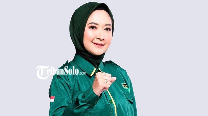 Biodata Agustia Reza,Wakabid Pemberdayaan Perempuan DPC PPP Karanganyar ...