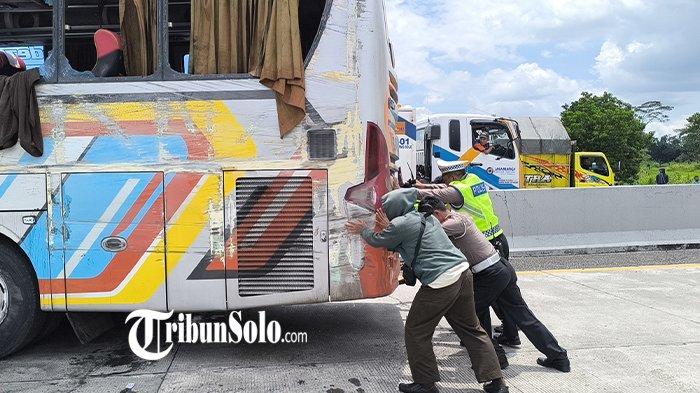 Kecelakaan Bus Rosalia Indah di Tol Semarang-Solo Boyolali, 3 Penumpang Alami Luka Ringan ...