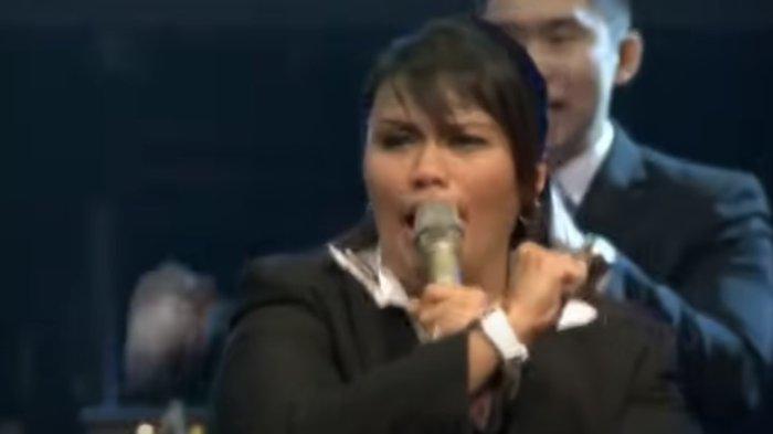 Berita Chord Anggur Baru Terbaru Hari Ini - Tribunsolo.com