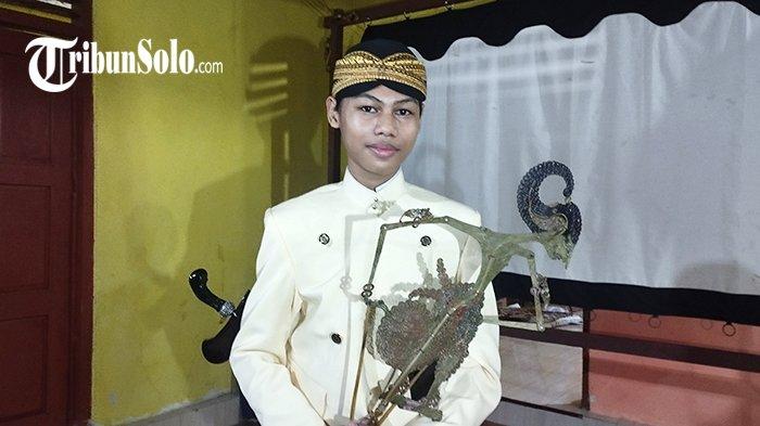 Biodata David Prajma Raditya, Dalang Muda Asal Klaten : Dari Wayang ...