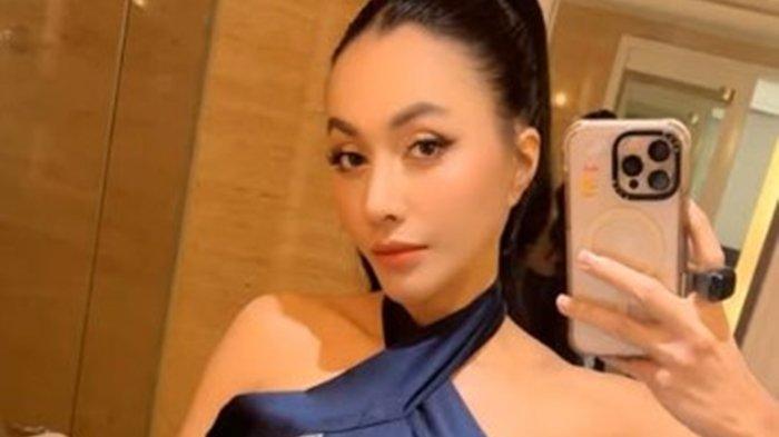 Denada Beberkan Kriteria Calon Suami, Syaratnya Harus Mau Terima ...