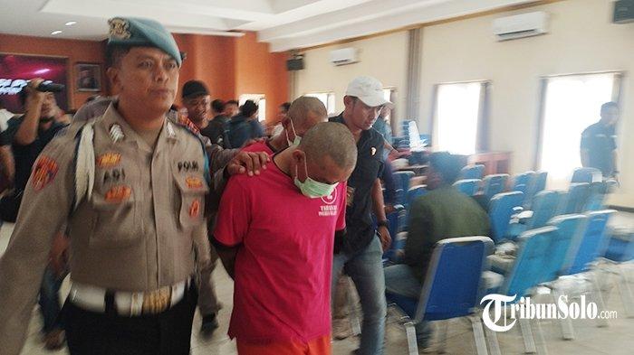 Bambu dan Pisau 40 cm Jadi Barang Bukti Duel Maut Pengamen di Prambanan Klaten - Tribunsolo.com