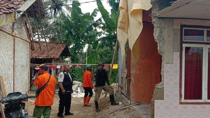 Gempa Bumi di Gunung Salak, Ratusan Rumah di Sukabumi dan Bogor Rusak - Tribunsolo.com